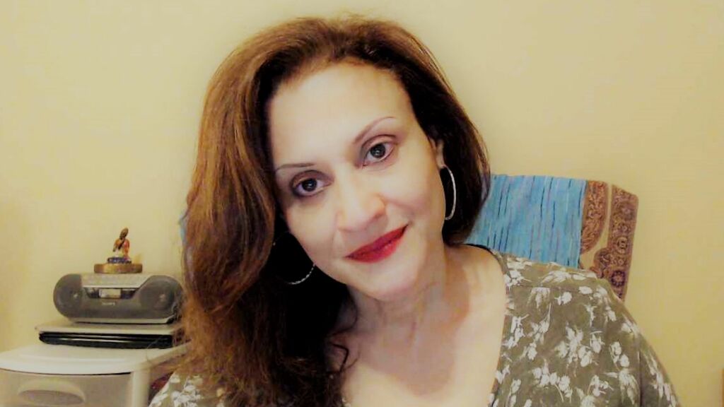 Free Live Chat With PsychicClaridad - Oranum | Free Live Chat